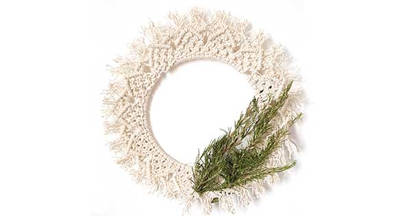 Ghirlanda in macramè