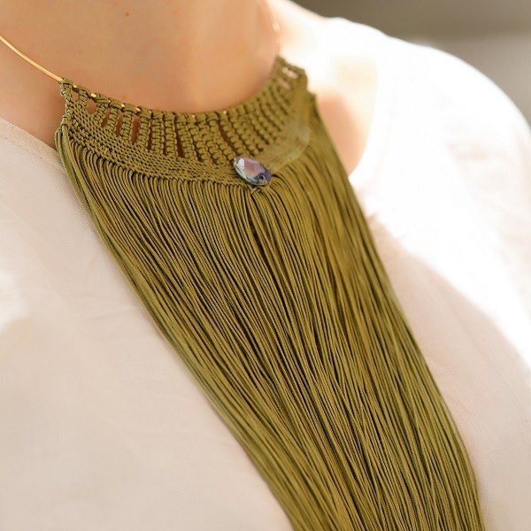 DIY: Collana in micro-macramè