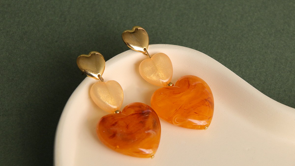 Tutorial per principianti : Come realizzare orecchini a cuore